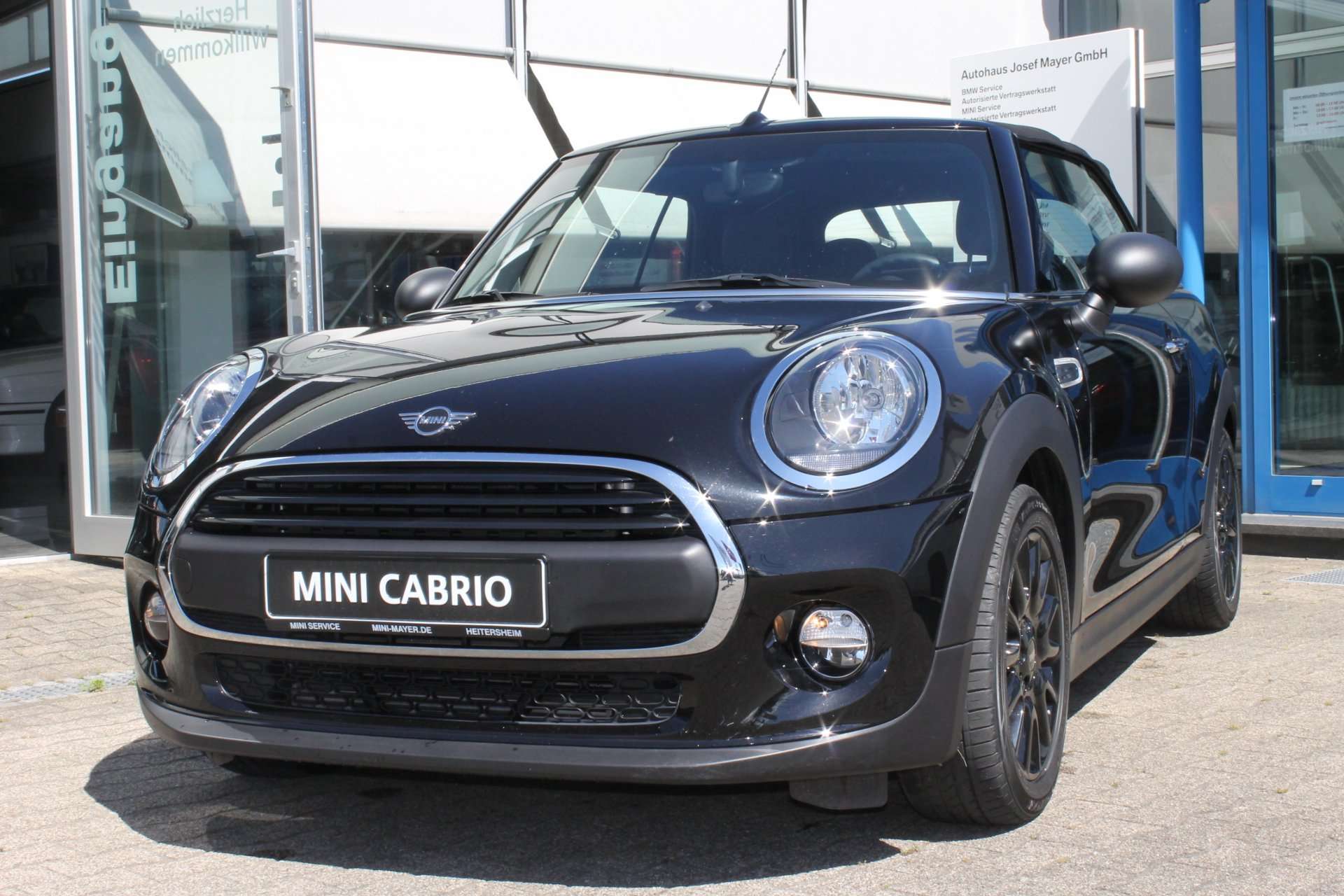 mini One Cabrio 2019 75 kW (102 CV) segunda mano Alemania