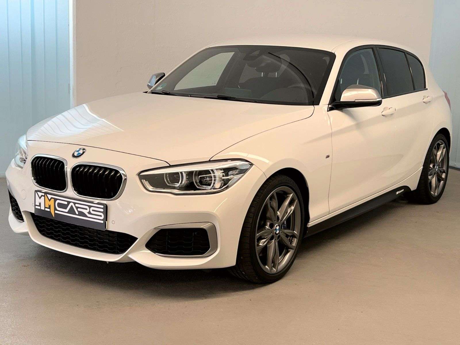 Coche BMW 140i Gasolina 2017 - 25163