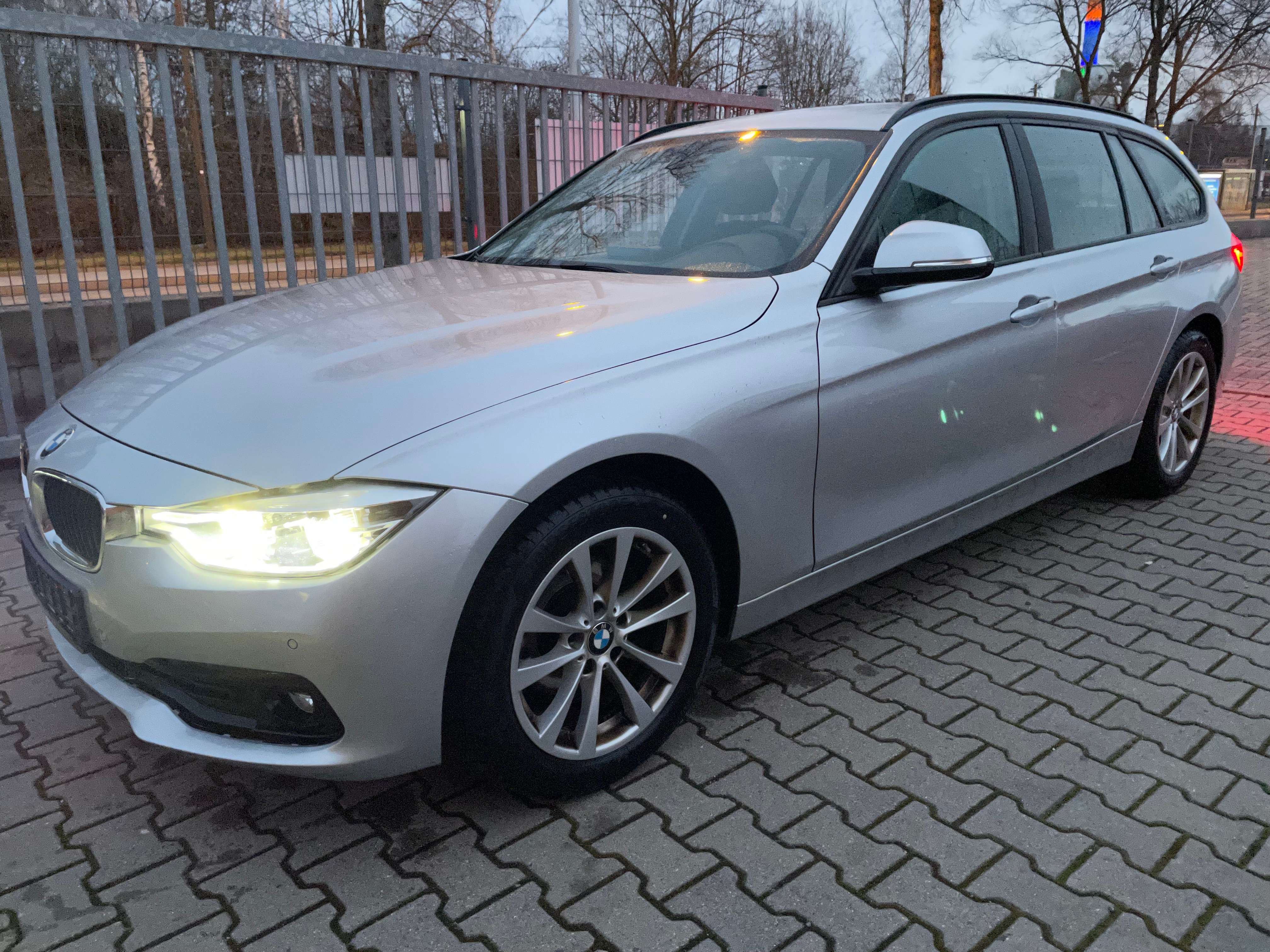 Coche BMW 316d Diésel 2018 - 27404
