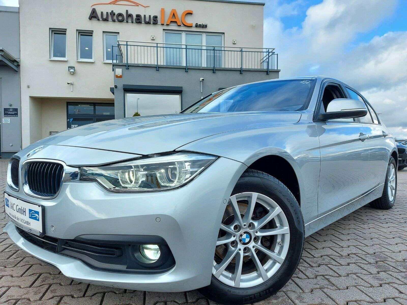 Coche BMW 316d Diésel 2018 - 27411