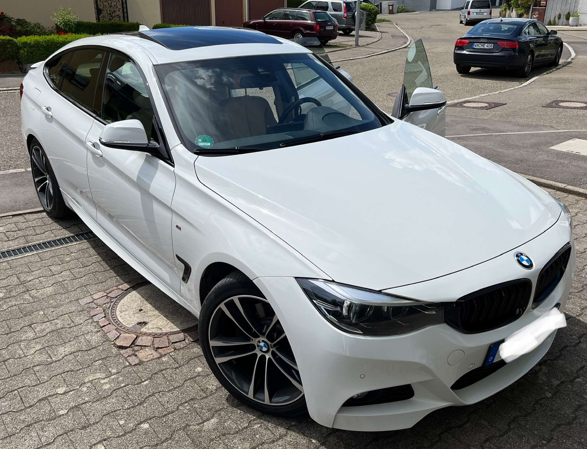 Coche BMW 330d Diésel 2017 - 28214