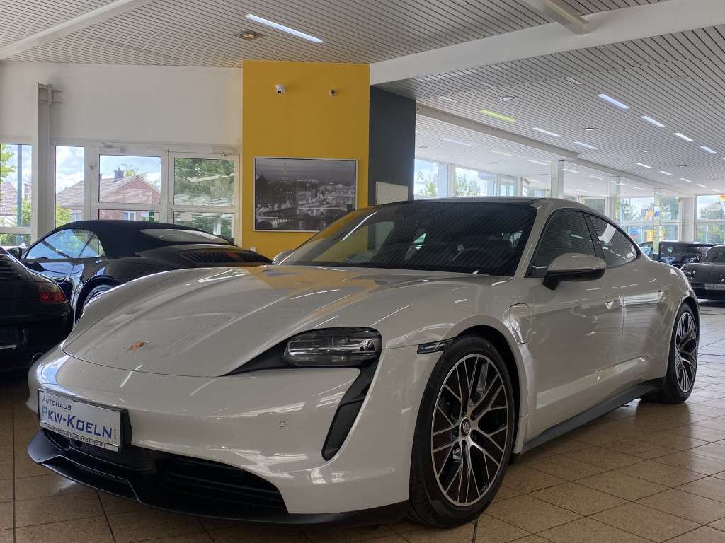 Coche PORSCHE Taycan Eléctrico 2022 - 65445