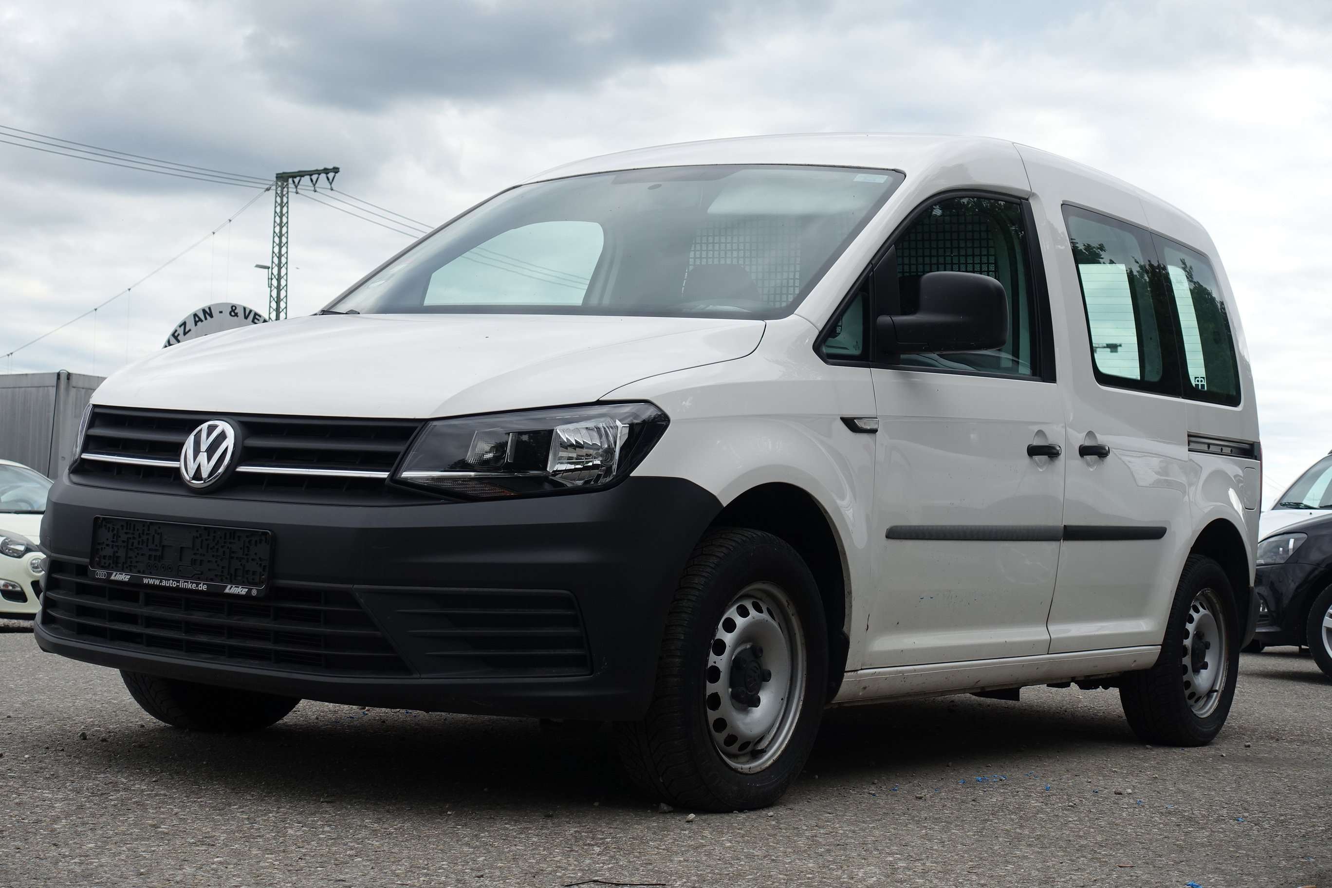 Coche VOLKSWAGEN Caddy Diésel 2016 - 46377