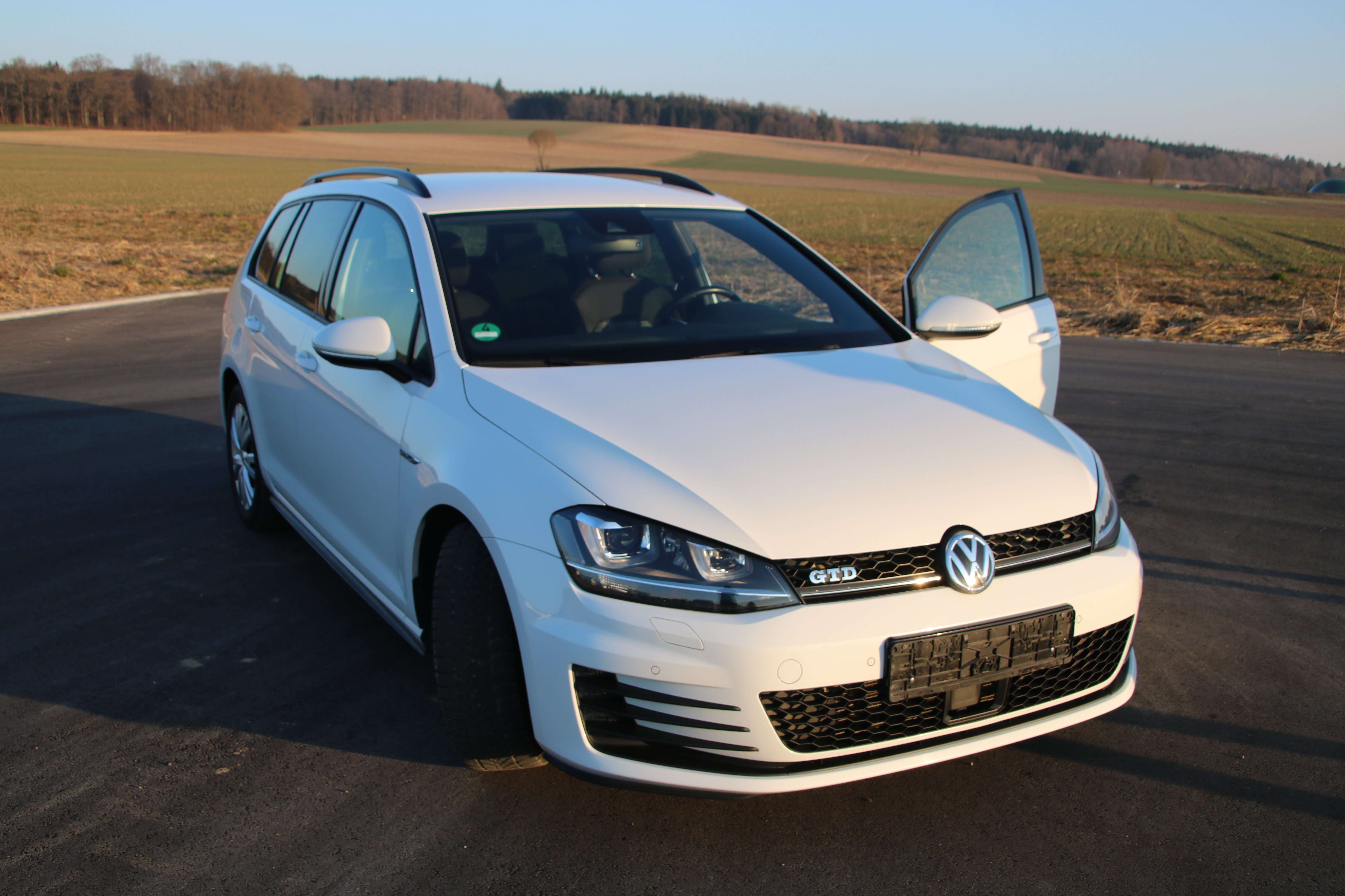 Coche VOLKSWAGEN Golf Variant Diésel 2016 - 48508