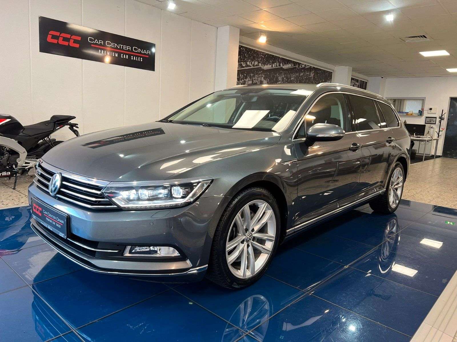 Coche VOLKSWAGEN Passat Variant Diésel 2016 - 48992