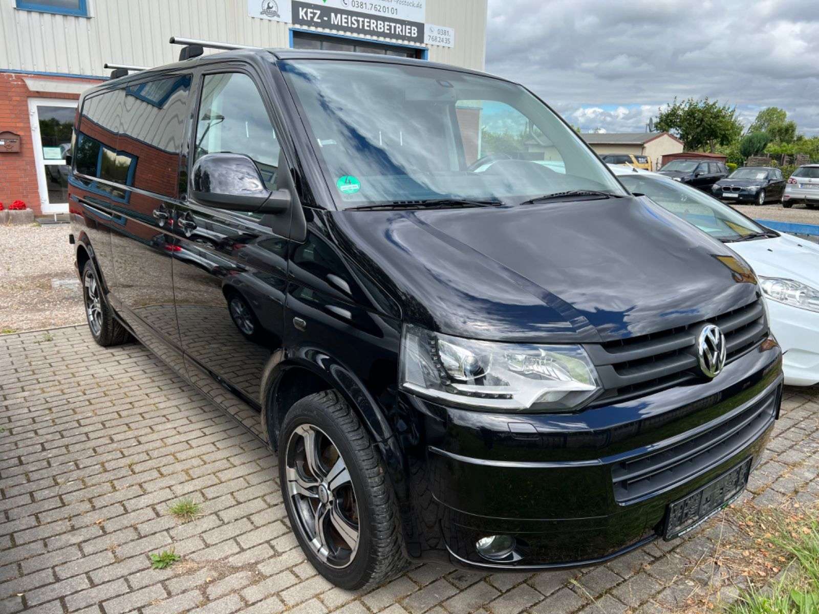 Coche VOLKSWAGEN T5 Kombi Diésel 2013 - 49733