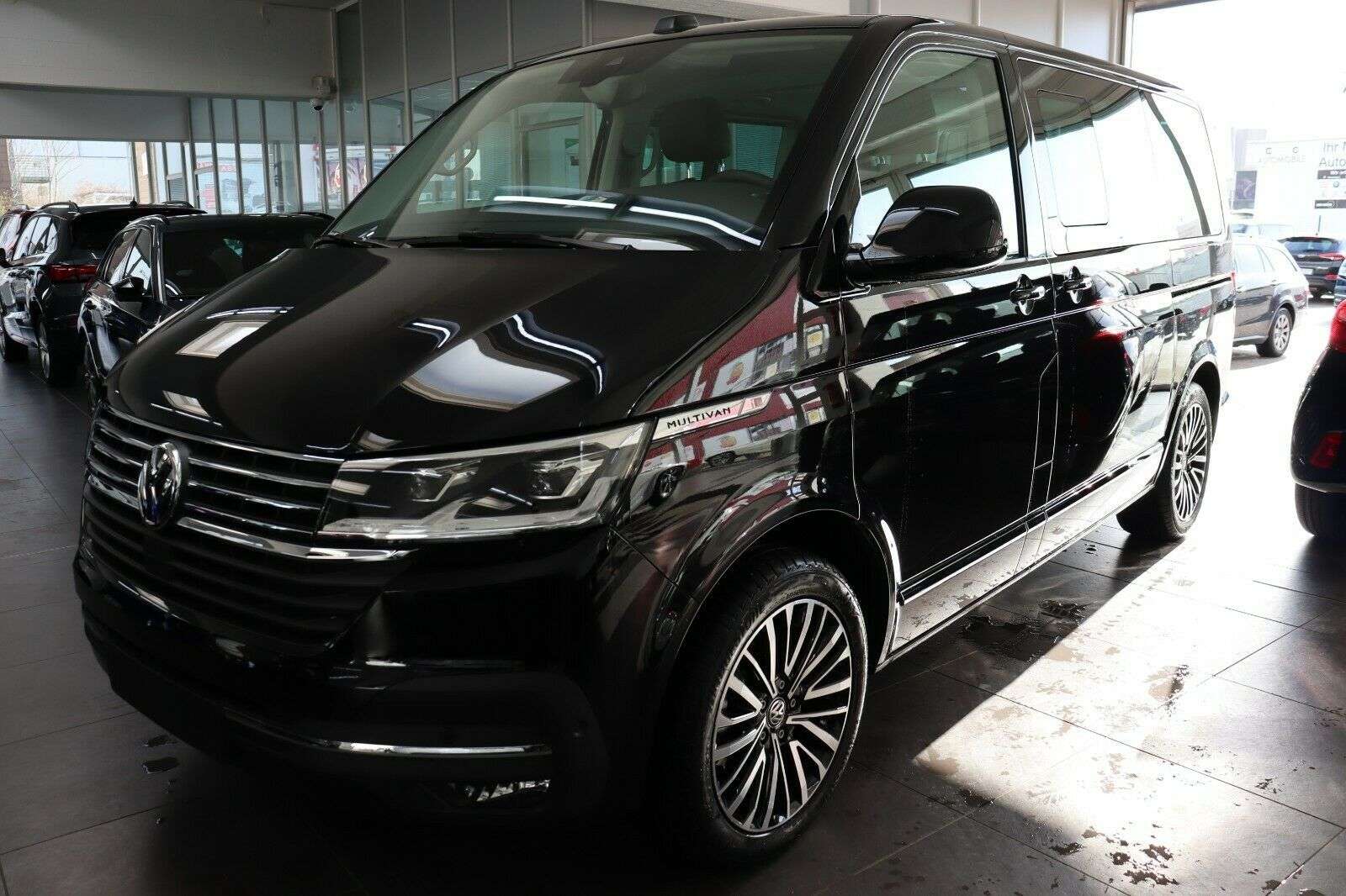 Coche VOLKSWAGEN T6 Multivan Diésel 2022 - 57950