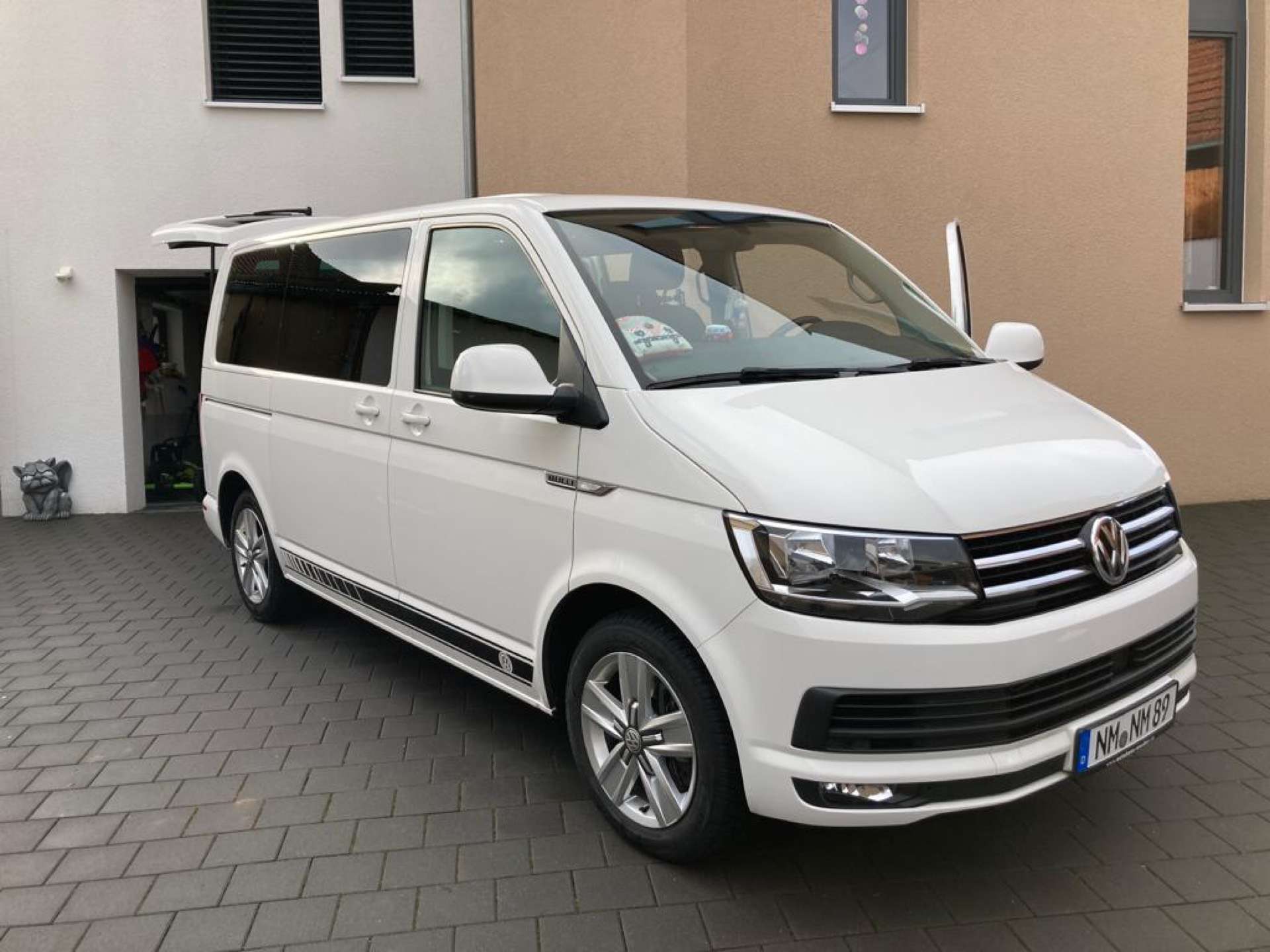 Coche VOLKSWAGEN T6 Transporter Diésel 2015 - 50216